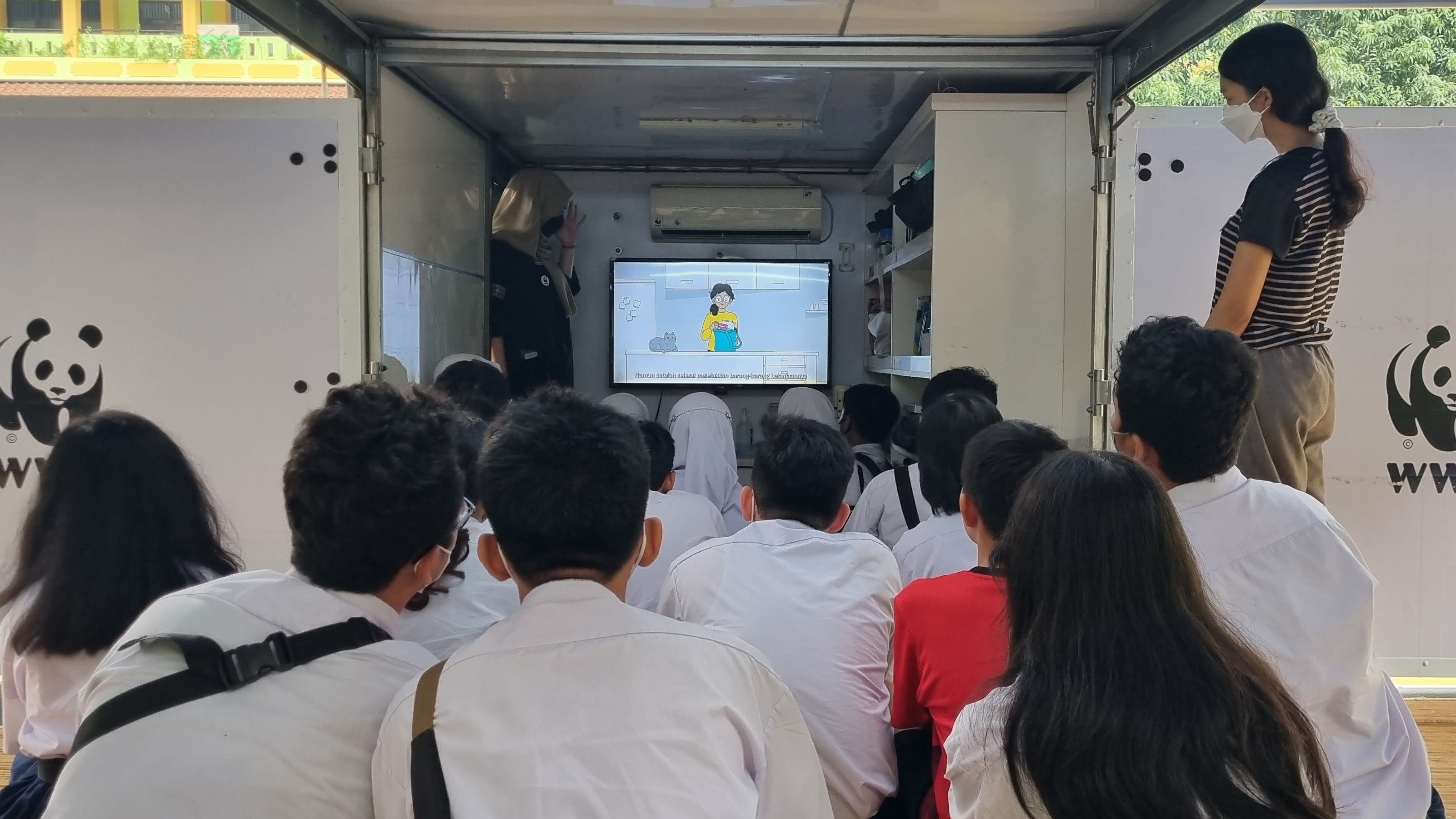 Panda Mobile | Global Environmental Conservation Organization - WWF ...